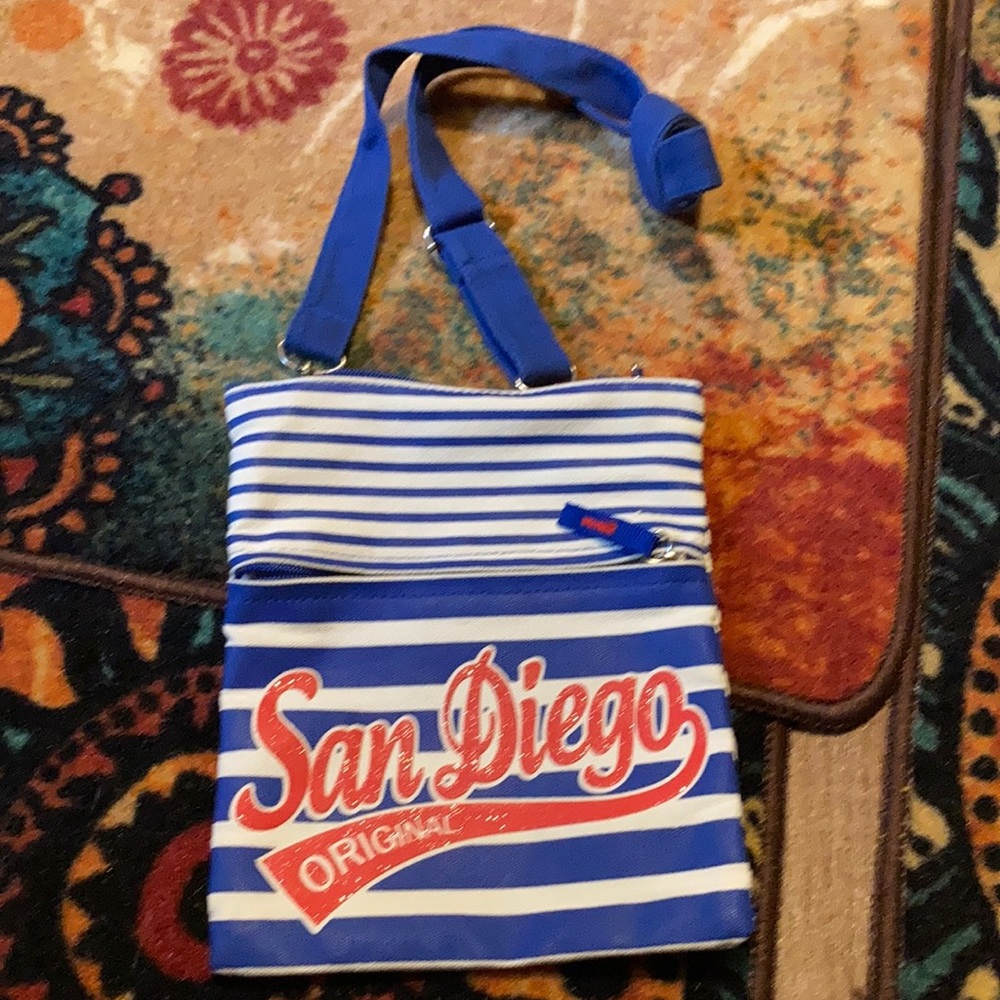 Robin Ruth San Diego Crossbody - Gem